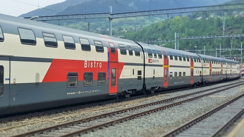 On board the Swiss IC trains | ShowMeTheJourney