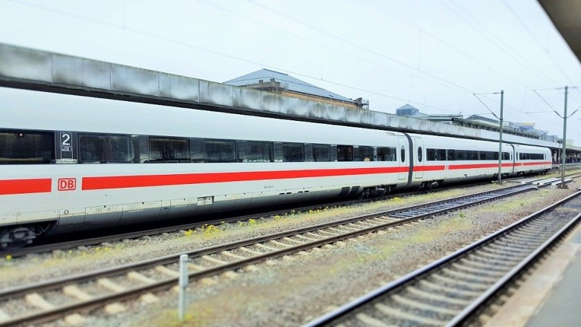 Travelling on an ICE 2 train | ShowMeTheJourney