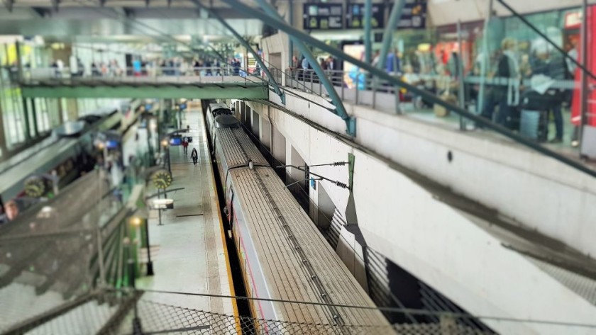 How to use Lille Europe rail station | ShowMeTheJourney