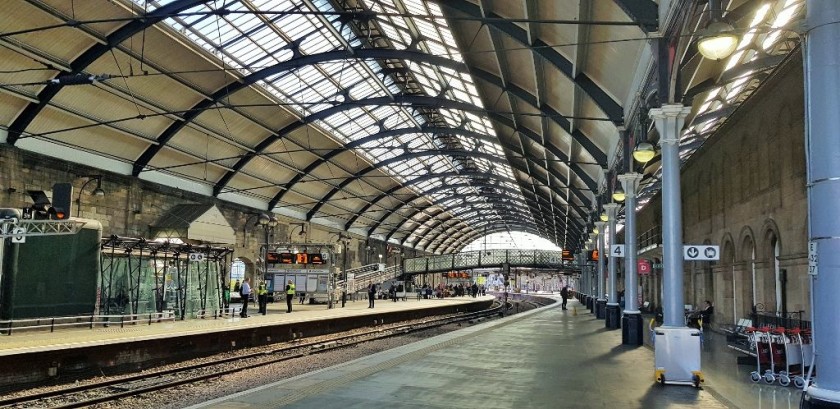 Using the main railway station in Newcastle | ShowMeTheJourney