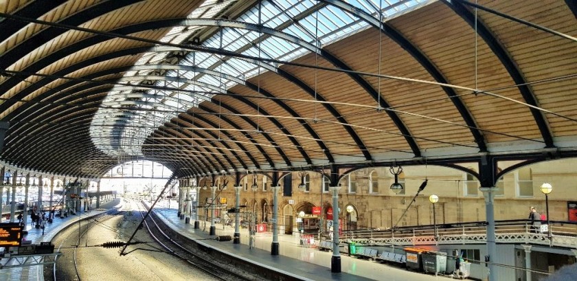 Using the main railway station in Newcastle | ShowMeTheJourney