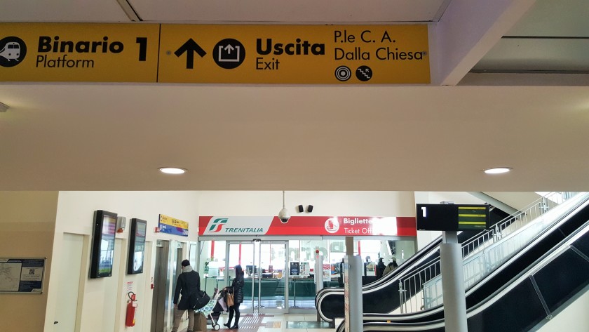 Using the main railway station in Parma | ShowMeTheJourney