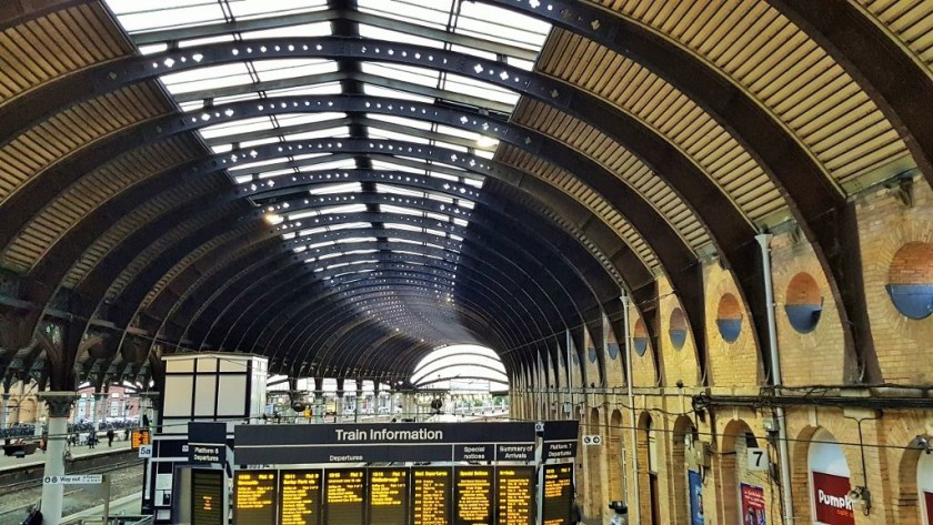 Using the railway station in York | ShowMeTheJourney