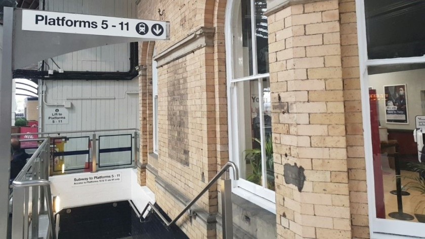 Using the railway station in York | ShowMeTheJourney