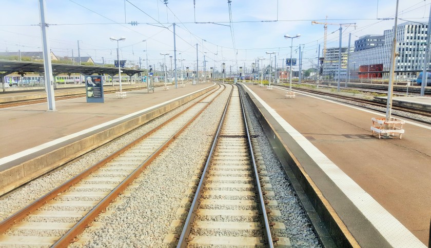 How to use Lille Europe rail station | ShowMeTheJourney