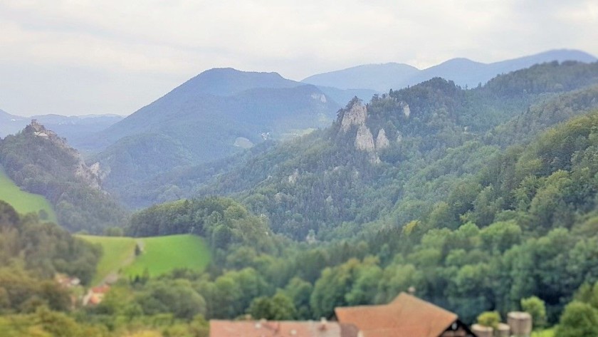 How to take the train journey from Vienna to Zagreb | ShowMeTheJourney