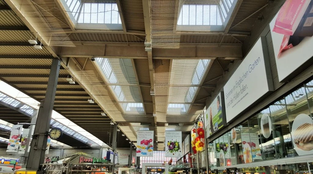 How to use the main station in Munchen / Munich | ShowMeTheJourney